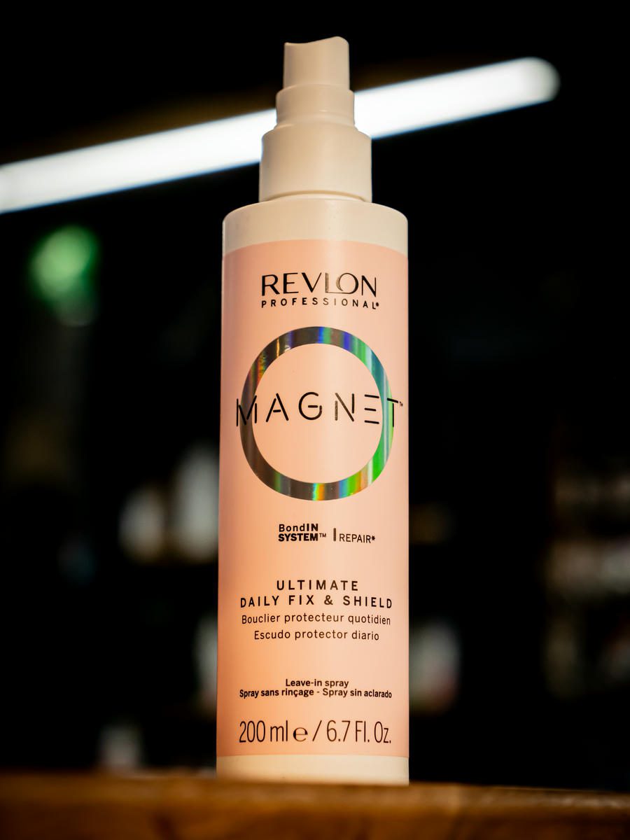 Revlon Magnet Ultimate Daily Fix and Shield Spray 200ml - MACC Hair